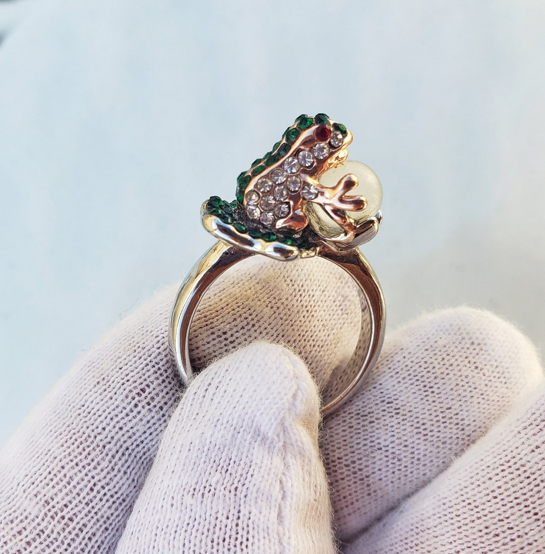 Lovely Rhinestone Frog With Ball Ring - Etsy