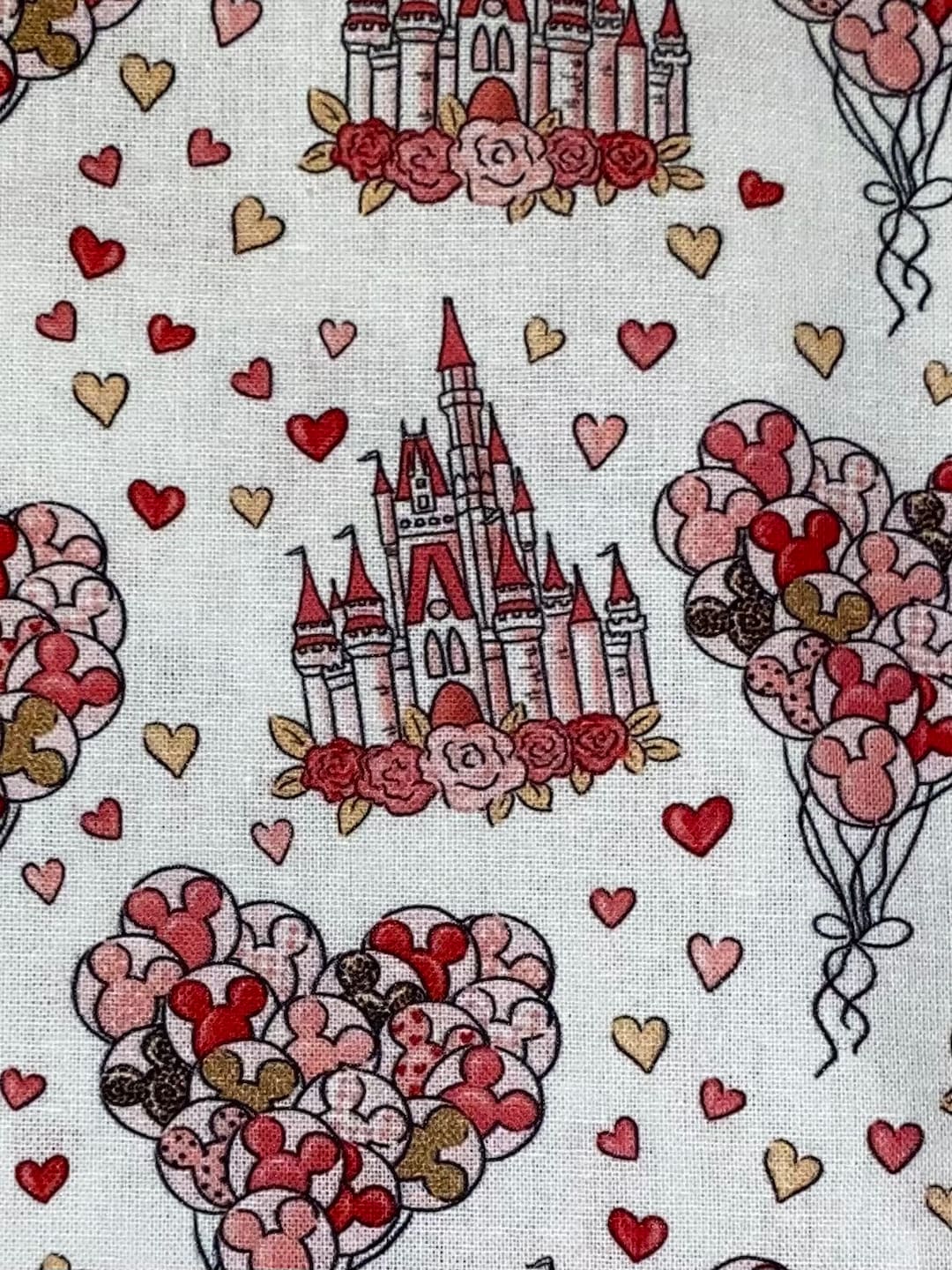 Disney Magic Kingdom Fabric 100% Cotton Fabric Fat Quarter Tumbler Cut ...