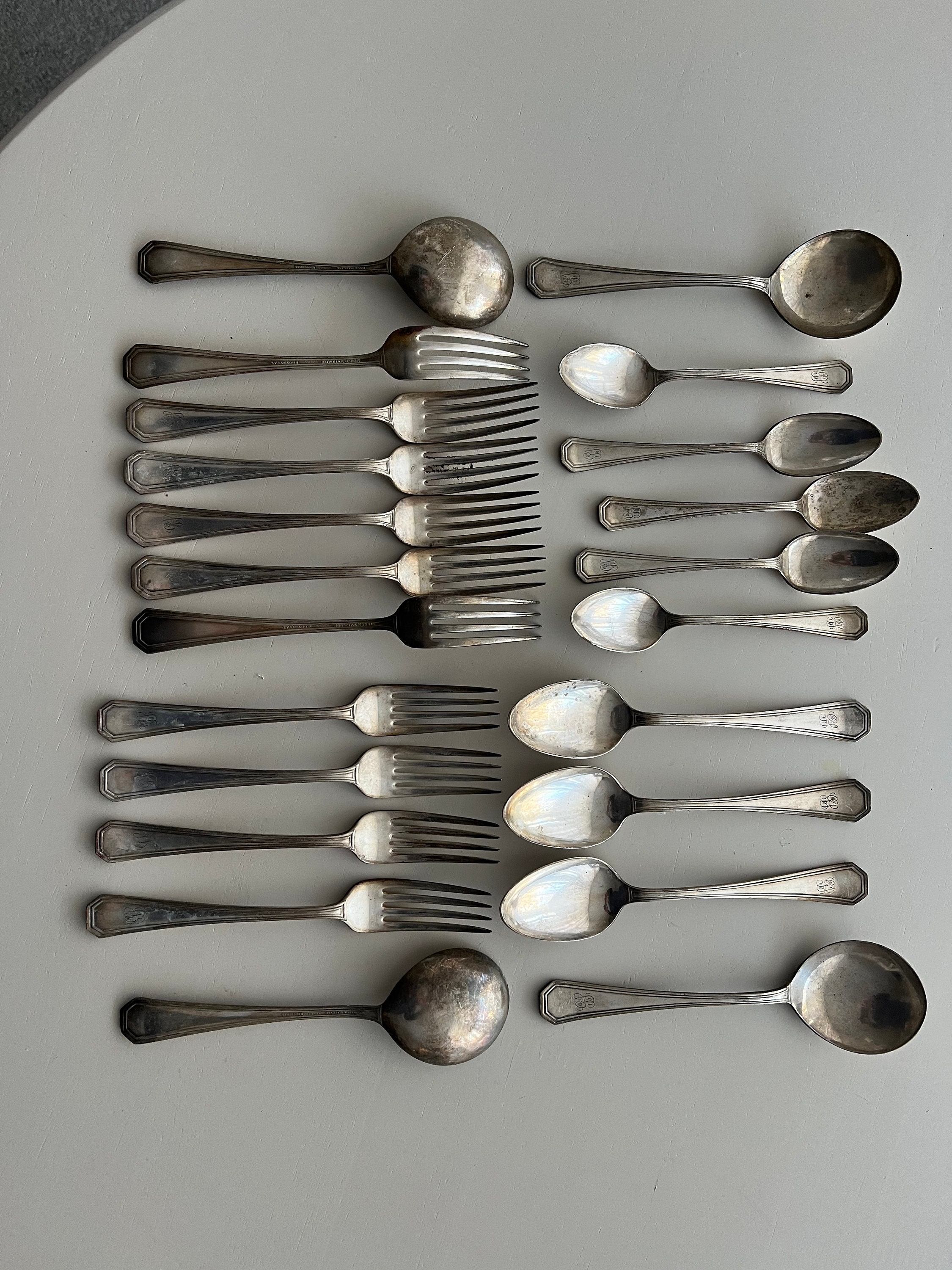1835 R. Wallace Sectional 22 Piece Silverware Set - Etsy