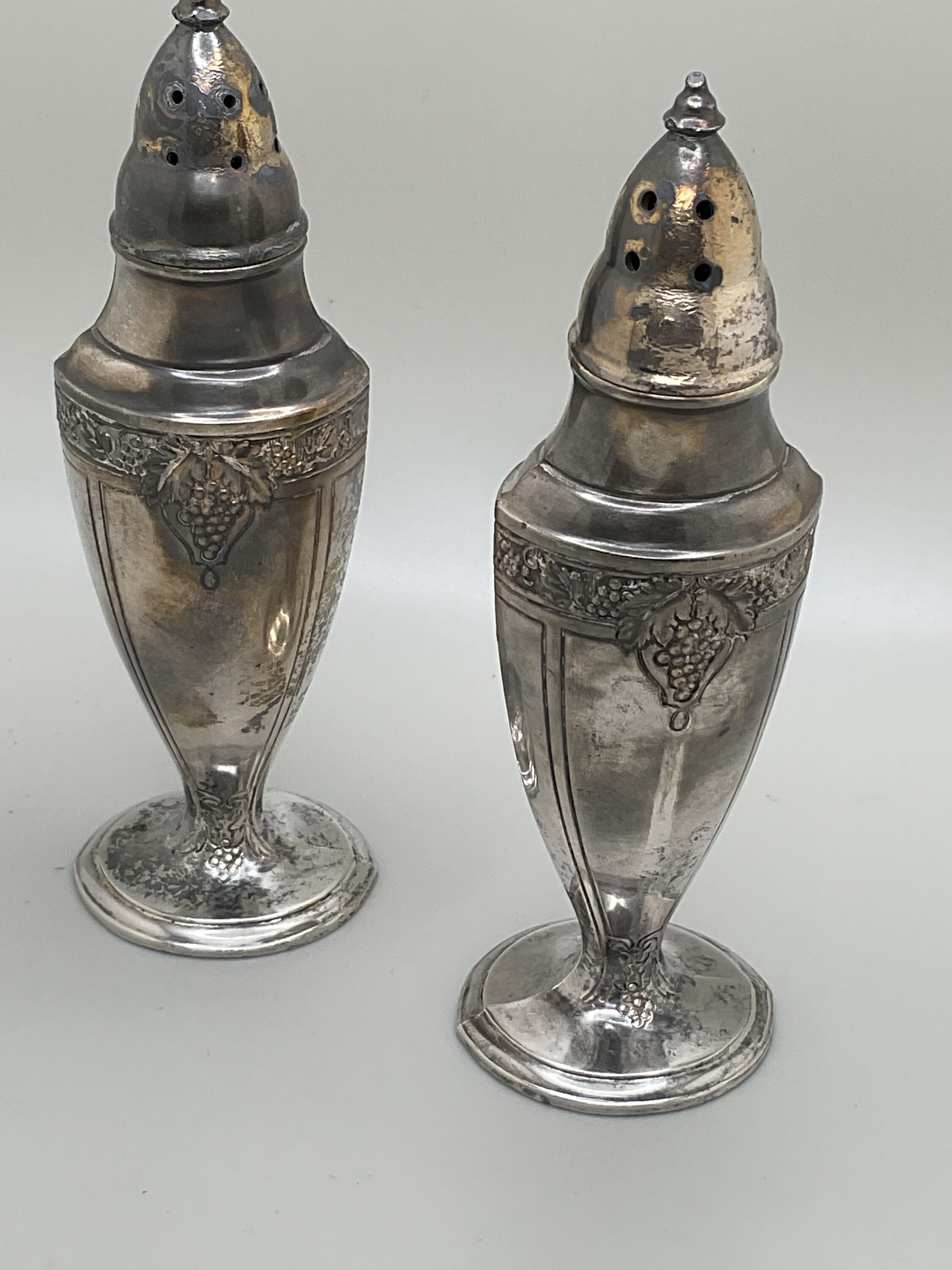 Vintage Silver Plate Salt and Pepper Shakers bacchante Astor by Pool ...