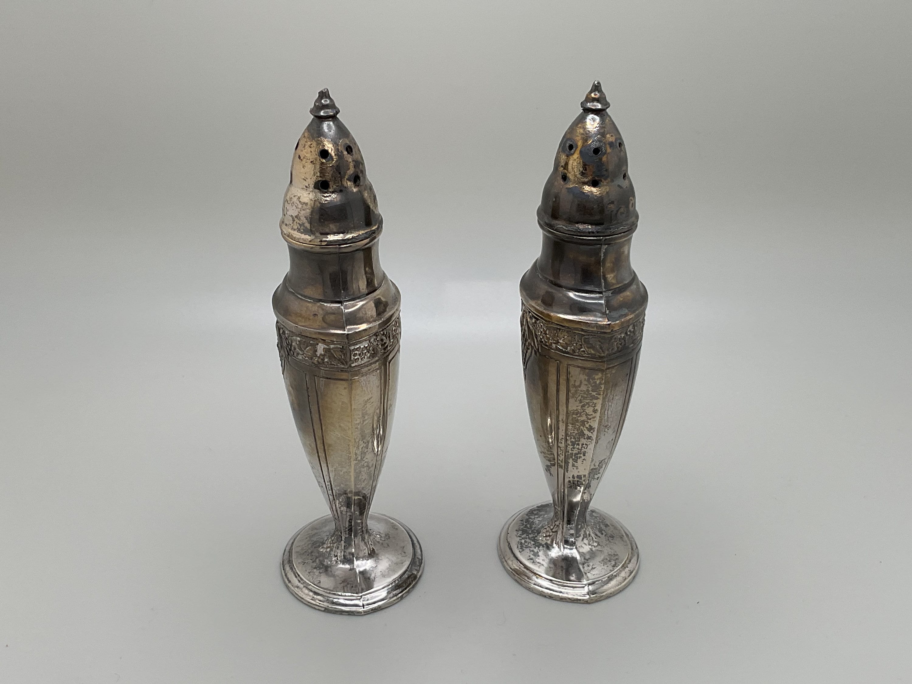 Vintage Silver Plate Salt and Pepper Shakers bacchante Astor by Pool ...