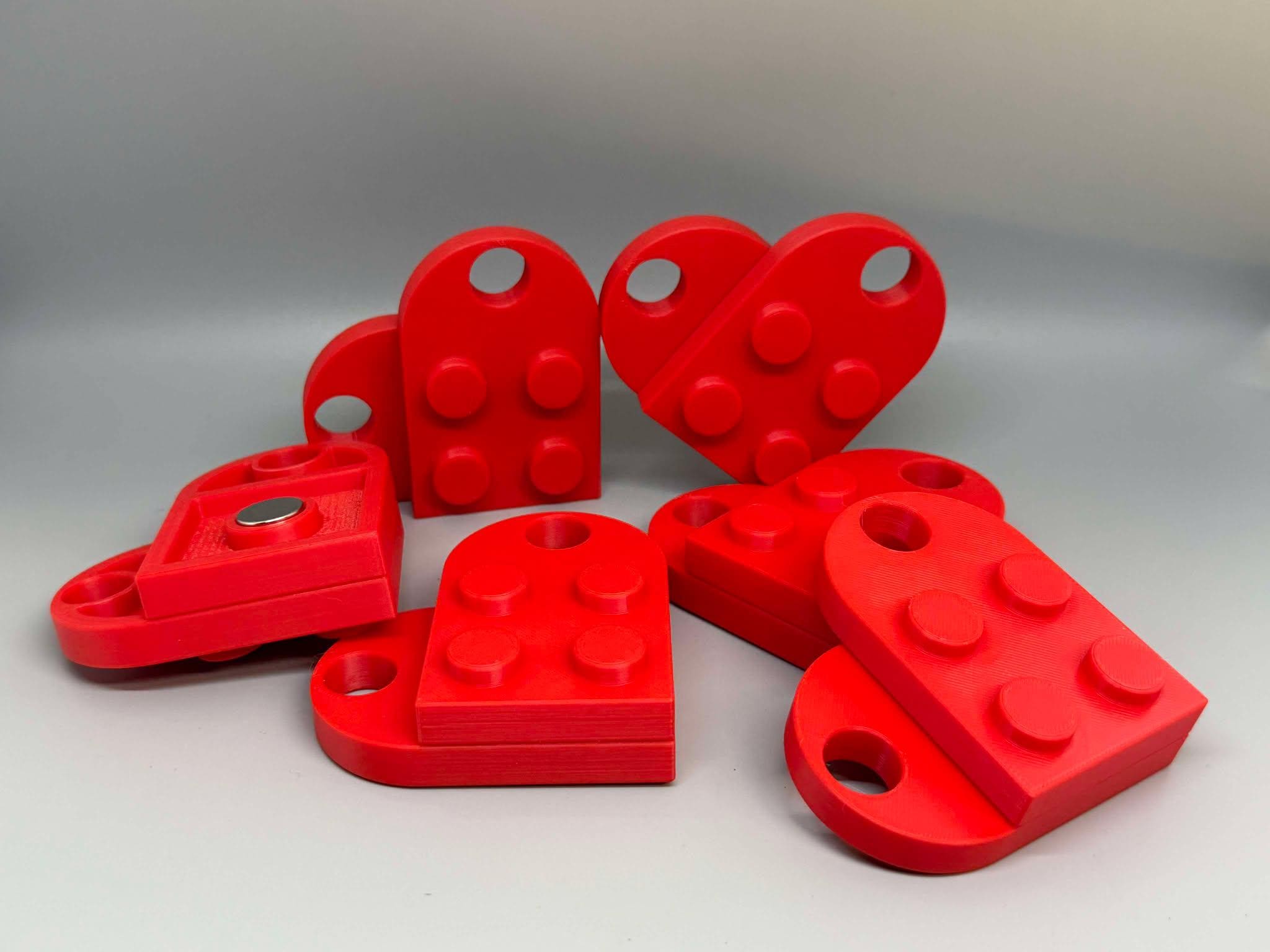 3d Printed *lego-inspired* Magnetic Hearts - Etsy