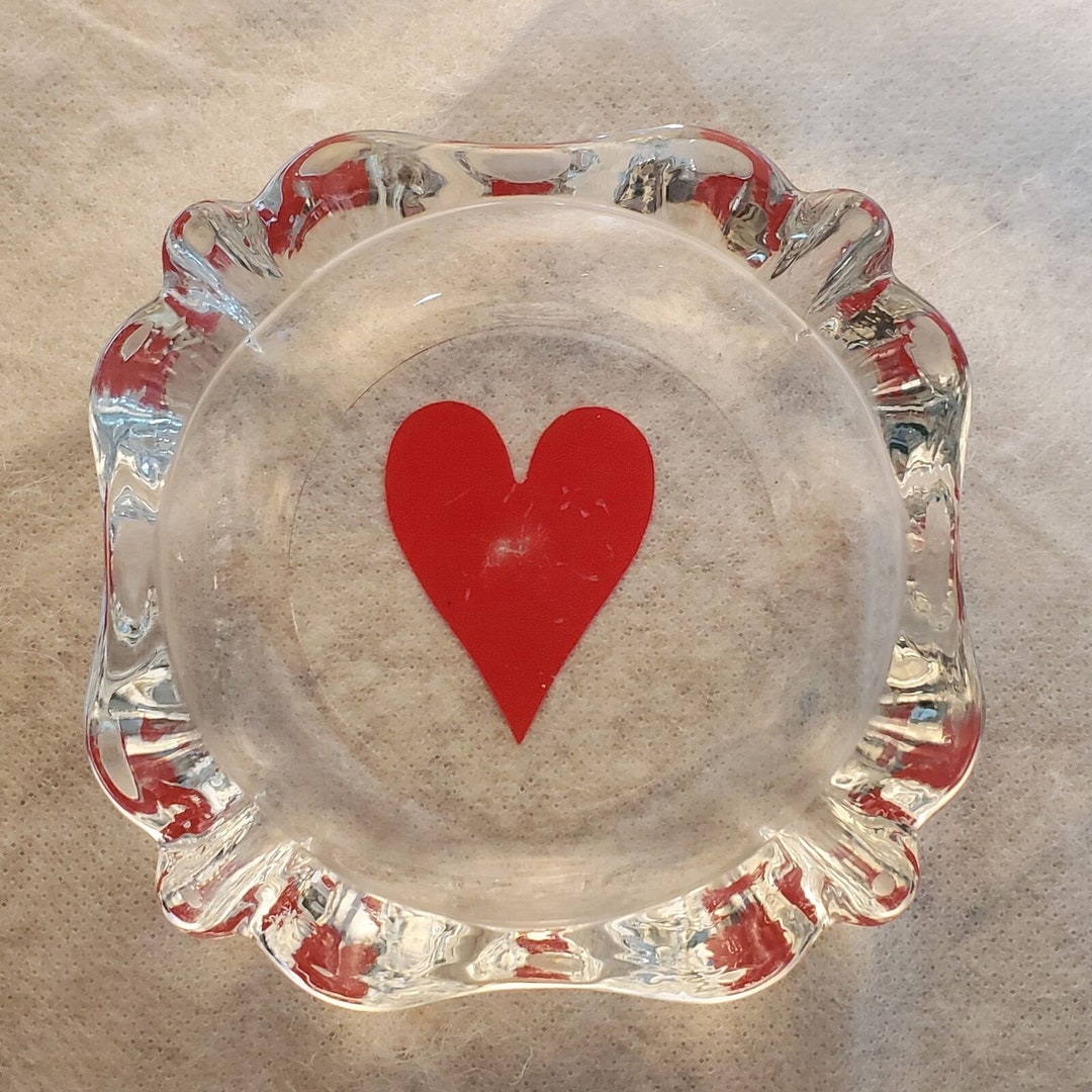 Vintage Mcm Red Heart Art Deco Corners Clear Glass Ashtray 4 Rests 4 ...