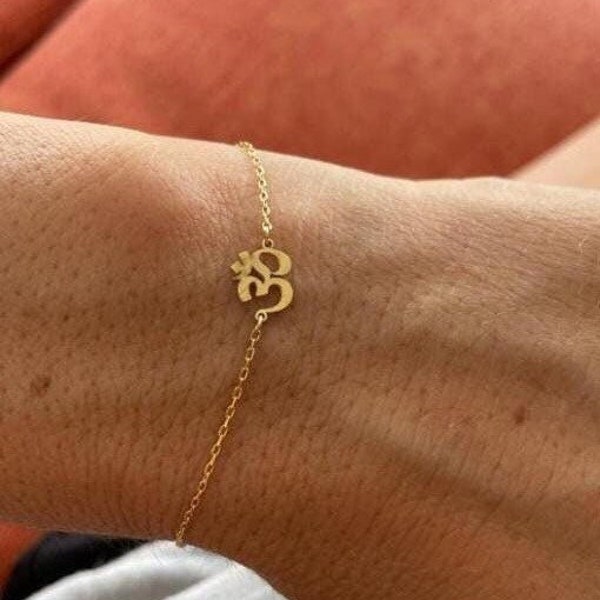 Om Jewelry - Etsy