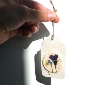 Real Violet Flower Tags Set | Vintage Hand Tags With Wildflowers ...