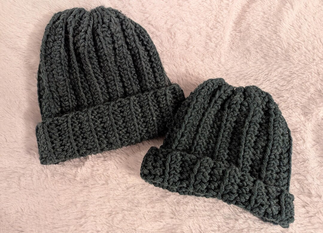 Green Mini & Me Toque Set Adult/youth Toques Matching Toque Sets ...