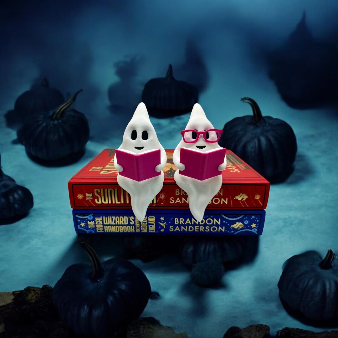 Bookshelf Ghosts -3D Printed Bookshelf Ghost | Haunted Library Decor ...