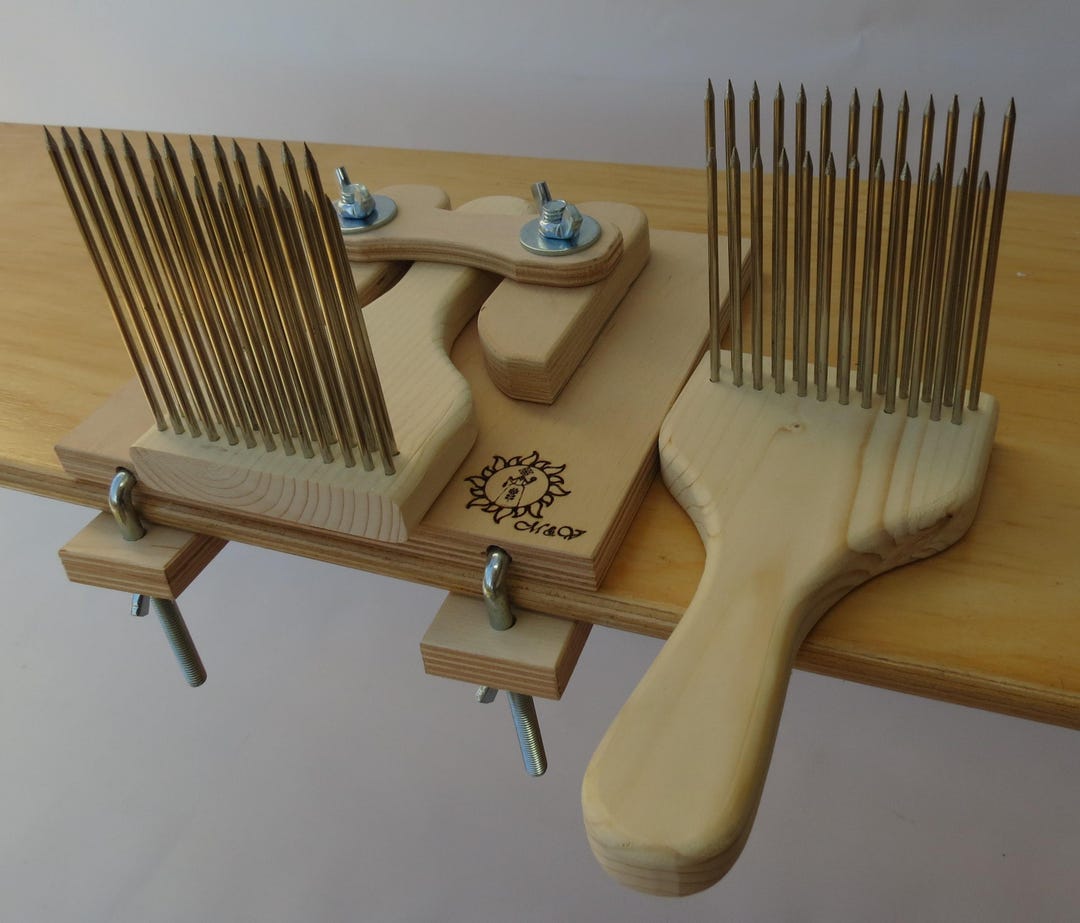 Wool Combs for Fine Wool With Stand , Double Row , Set of 2 Hand Combs ...