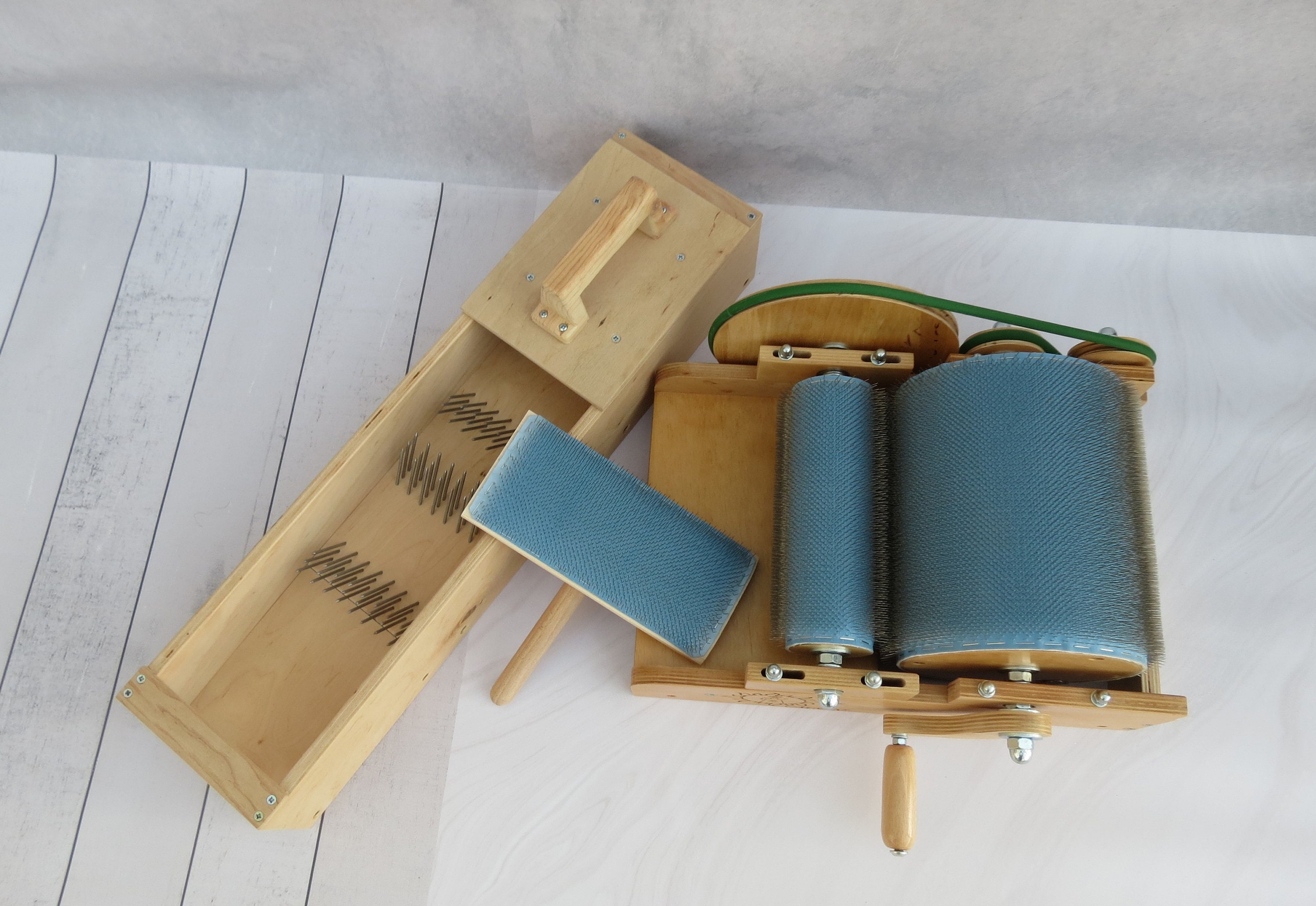 Set: Wooden Drum Carder for Wool and Wool Picker Drum Carder - Etsy Canada