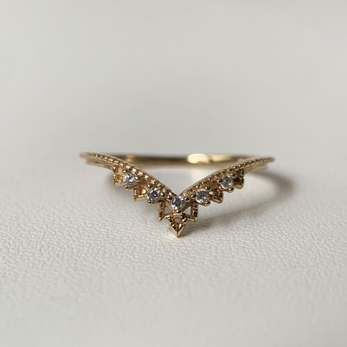 Chevron Solitaire Stacking Ring 14k Gold Filled V Shaped - Etsy