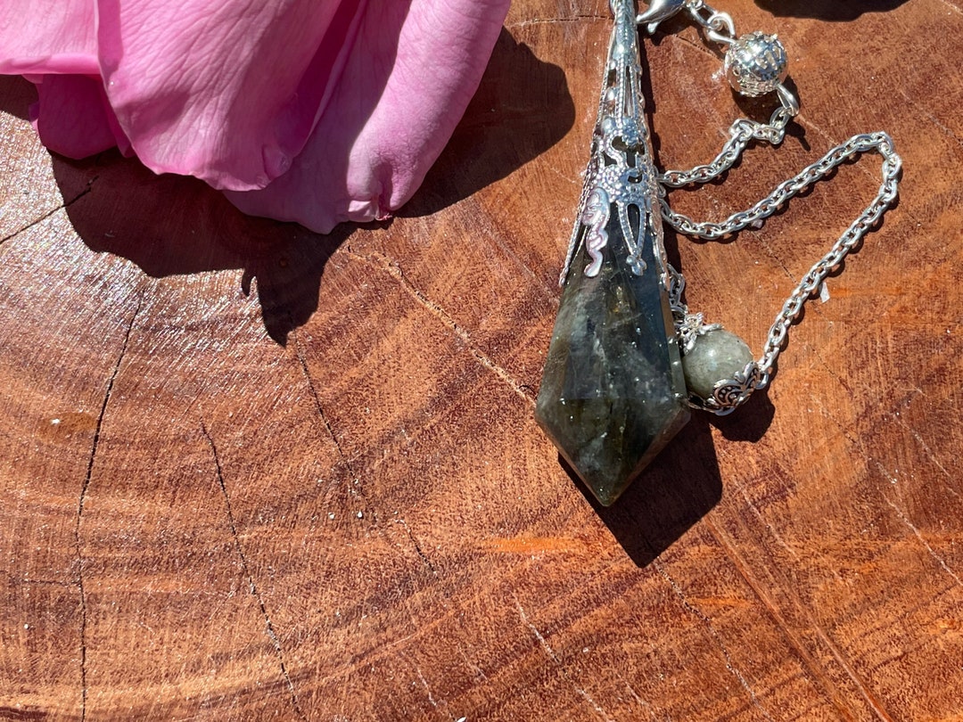 Labradorite Pendulum - Etsy Australia