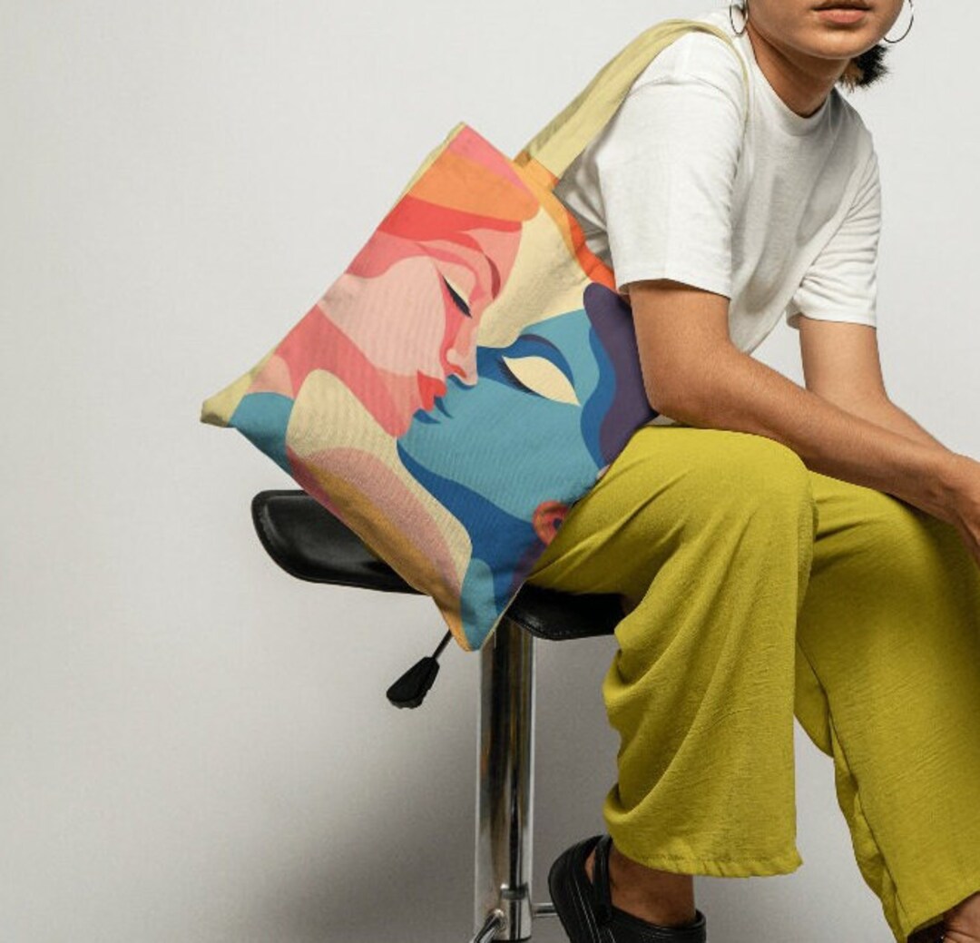 LGBTQ Two Women Sensual Kissing Tote Bag, Cute Shoulder Bag, Vintage ...