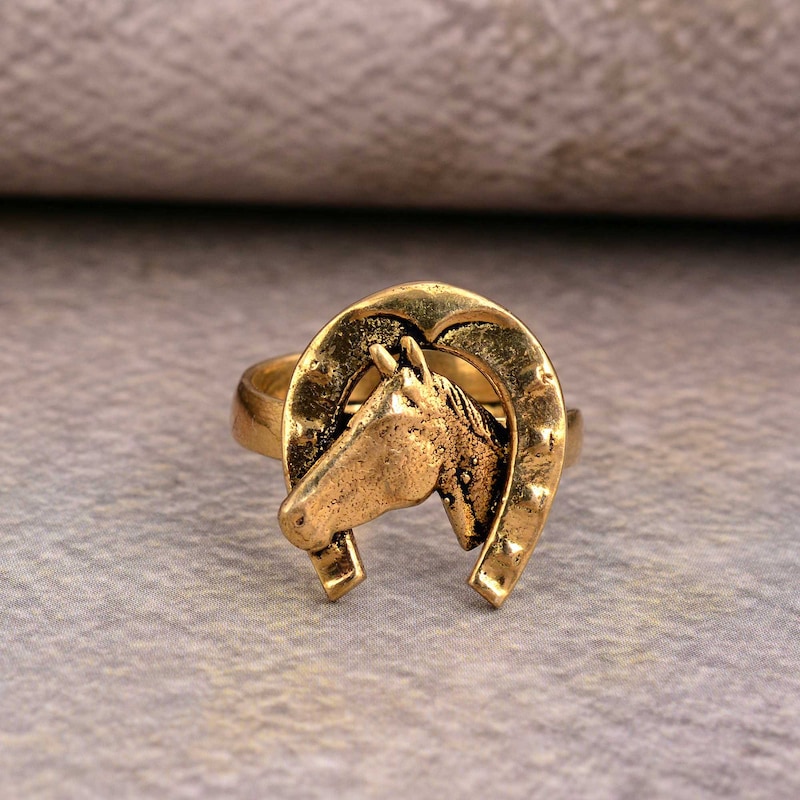 Horse Shoe Ring - Etsy