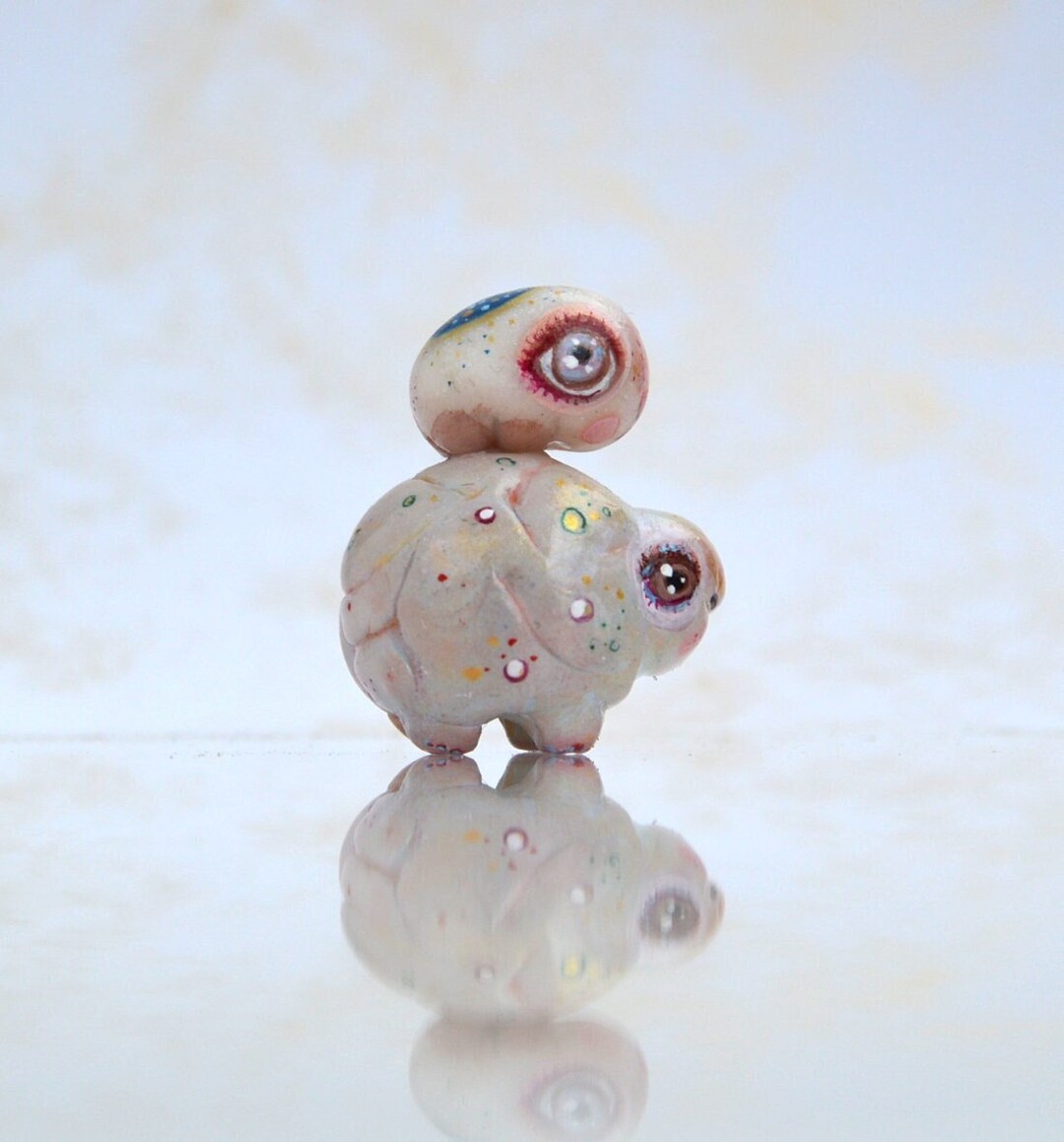 Bubble Worm With Friend on His Back Desk Figurines, Clay Fairy Tale ...