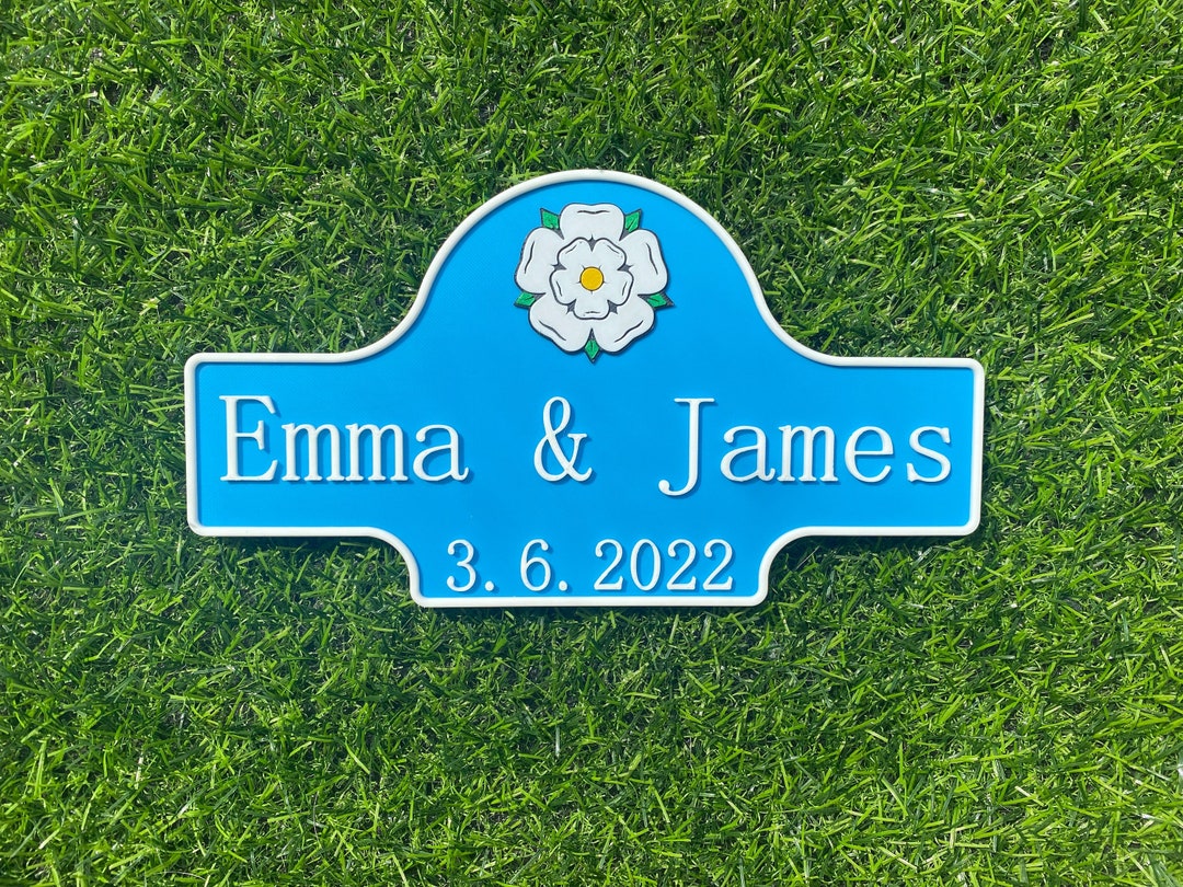 Yorkshire Emblem Sign - Lots of Colours and Emblems Available - Etsy UK