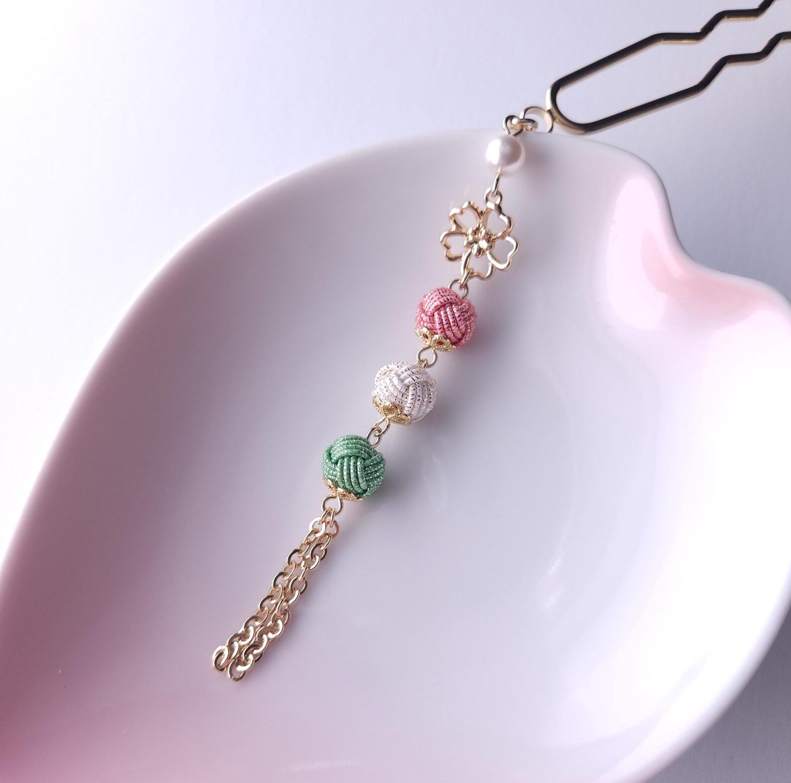 Japanese Mizuhiki Dangle U-shaped Kanzashi Hair Stick - Pink White ...