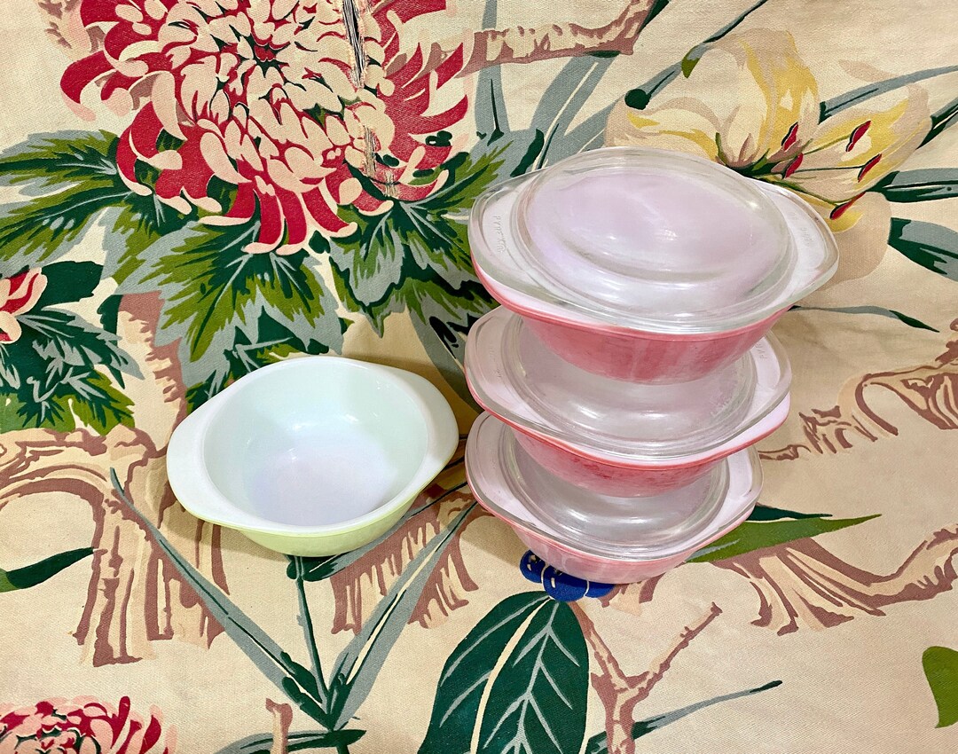 Vintage Pyrex 8 Oz Casserole Bowls Pink Flamingo & Lime Green - Etsy