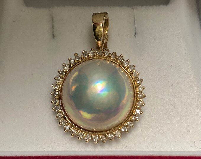 Authentic Japanese Mabe Pearl Pendant With Diamonds - Etsy