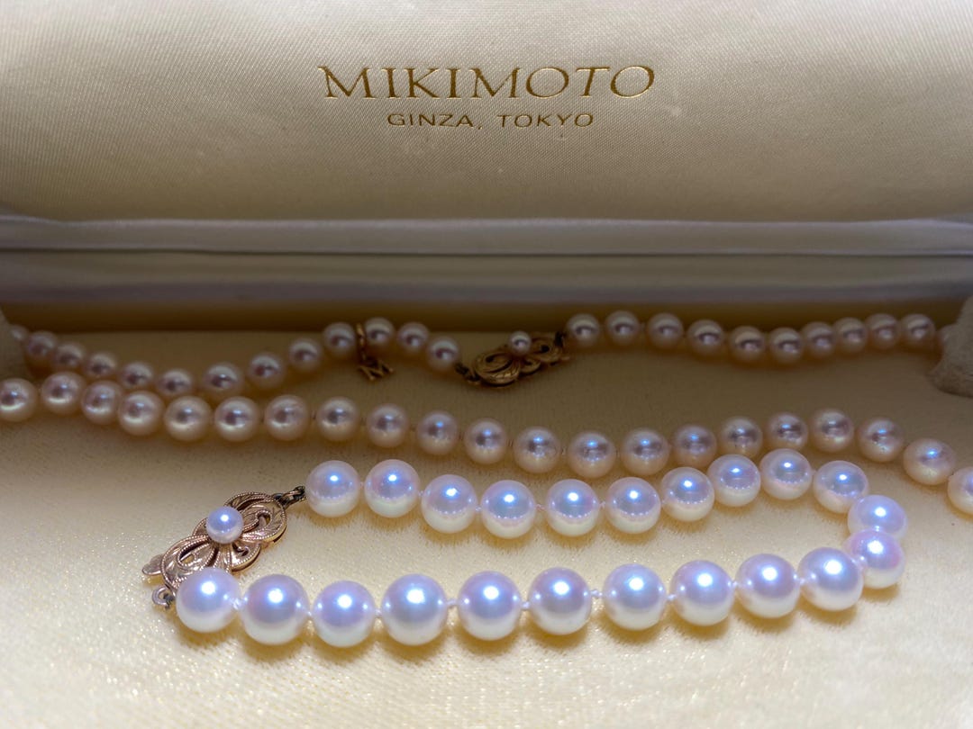 Breathtaking Mikimoto Akoya Pearl Necklace and Bracelet Set - Etsy