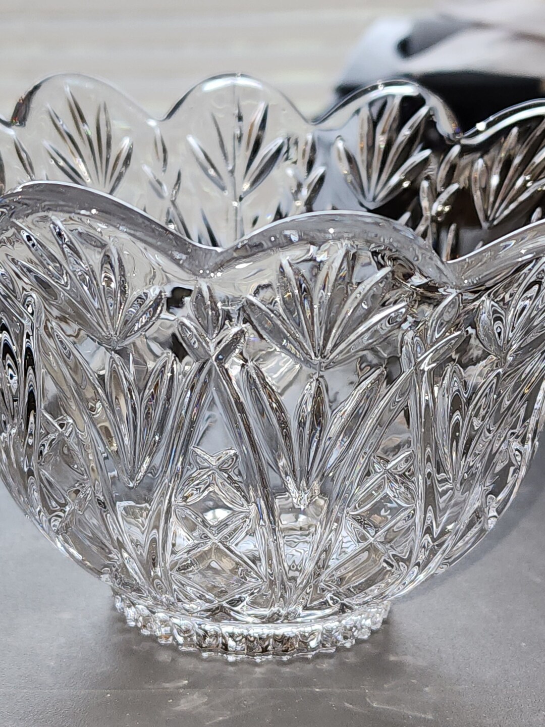 Vintage Deplumb Glass Heavy Lead Crystal Serving Dish Bowl, 7” Vintage ...