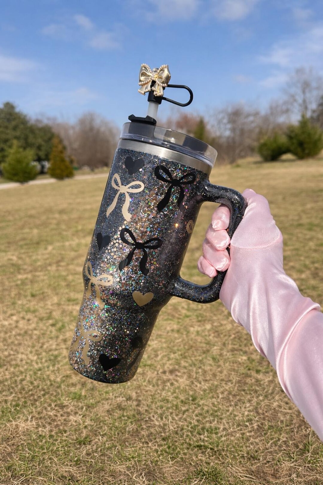 Bow and Heart Tumbler| Black and Gold Heart Tumbler| Bow Tumbler ...