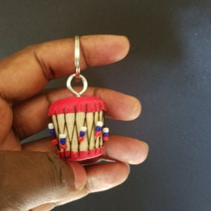 Miniature Drum Keyholders, Colorful Miniature Drum Keyrings, African ...
