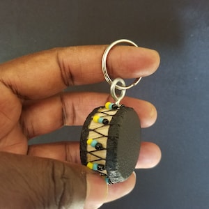 Miniature Drum Keyholders, Colorful Miniature Drum Keyrings, African ...