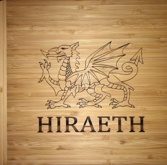 Welsh Dragon Wooden Chopping Board El texto se puede personalizar ...