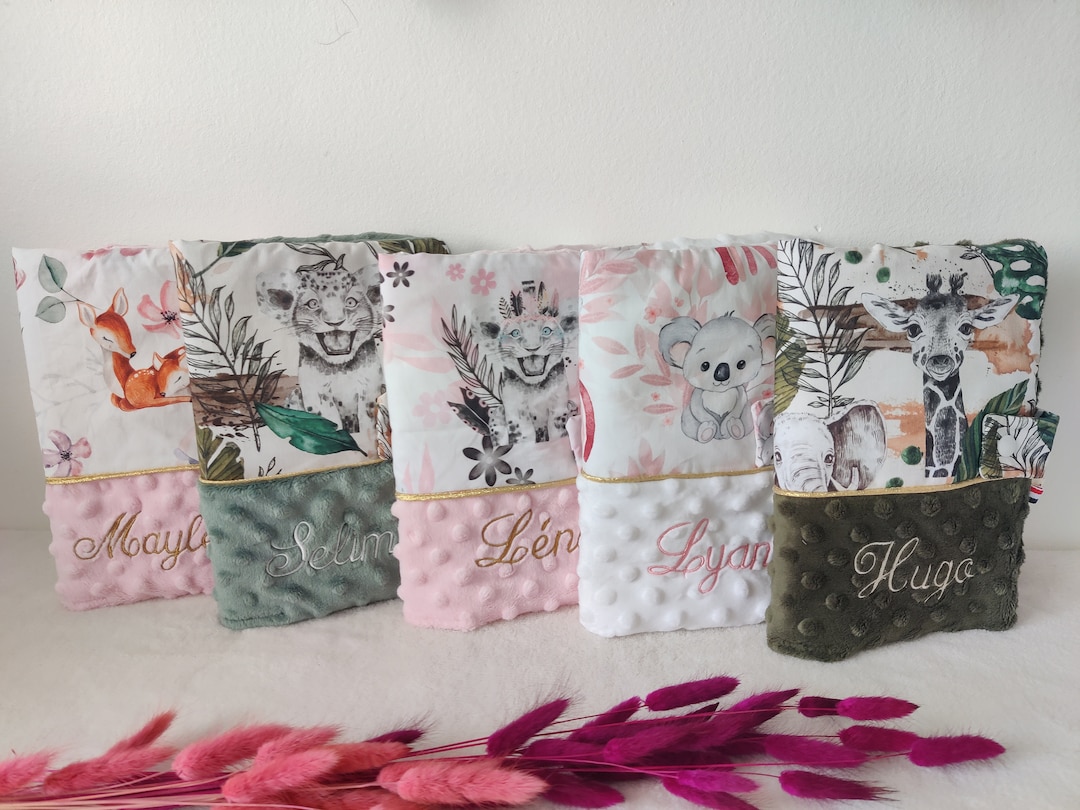Protège carnet de sante minky bébé personnalisé fait main en France ...