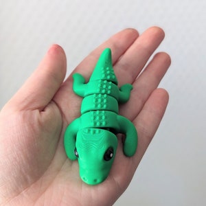 Alligator Toy Fidget, Desk Pet Mini 3d Animal, Gator Gifts for Men ...