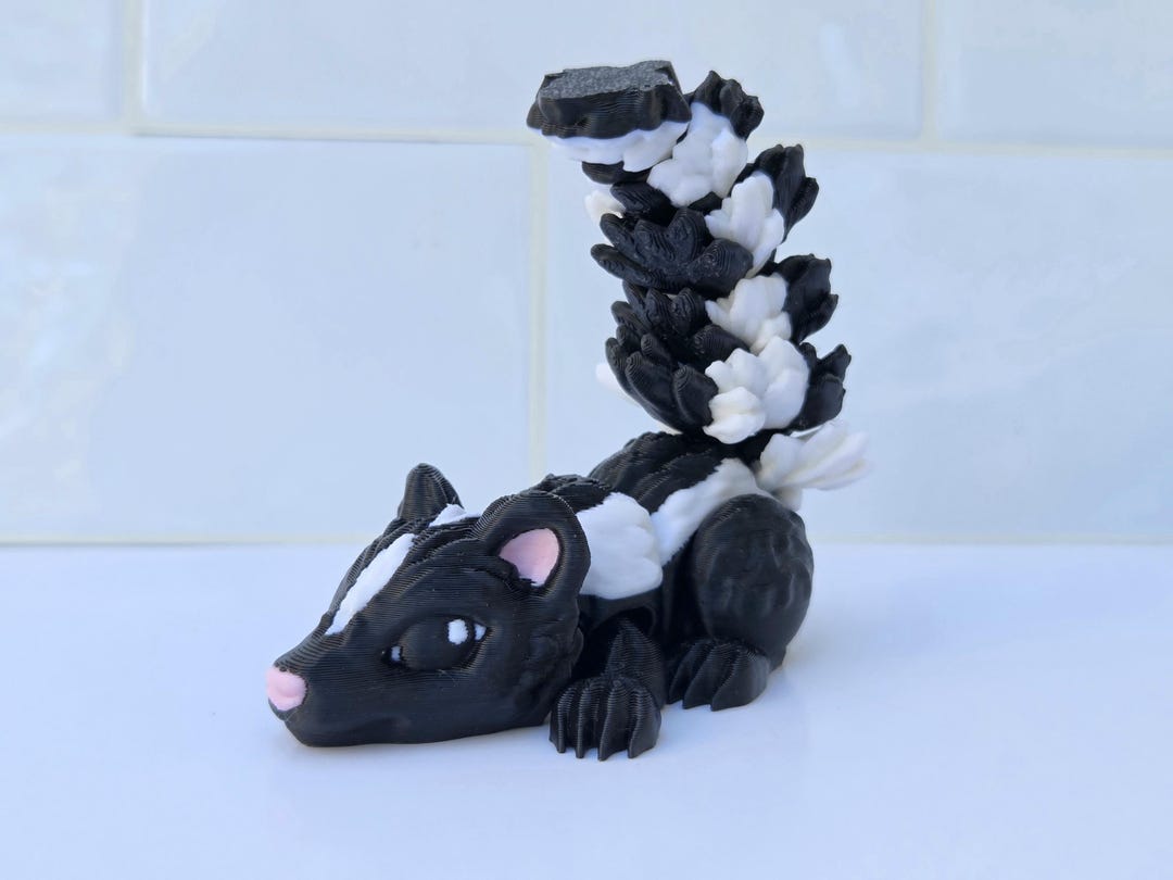 3d Printed Skunk Figurine, Bookshelf Decor for Teens, Easter Gift ...