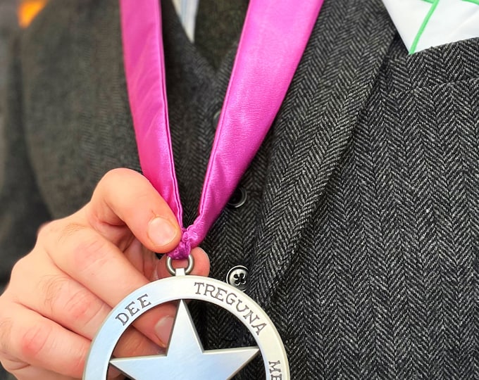 Star of Astoroth - Bedknobs - Broomsticks - Magic - Witch - Angela ...