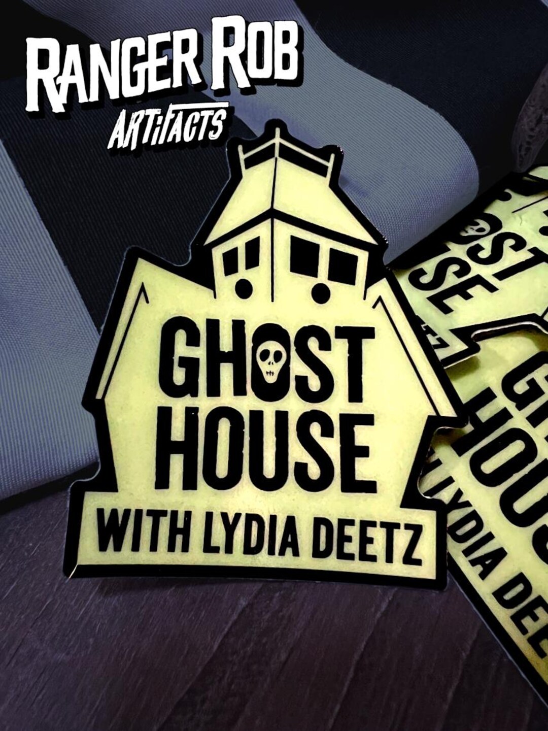 Ghost House - Lydia - Betelgeuse - Deetz - Beetlejuice - Sticker - Glow ...