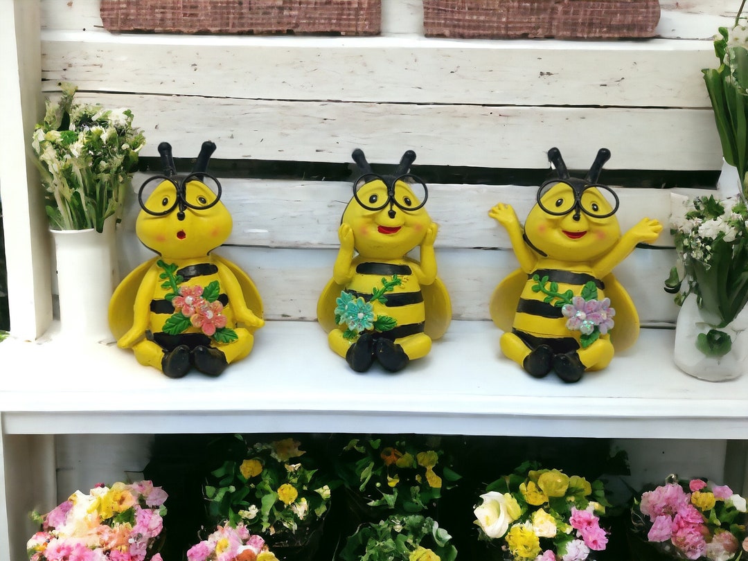 Adorable Bee With Flower, Easter Decoration, Easter Figurines, Easter ...