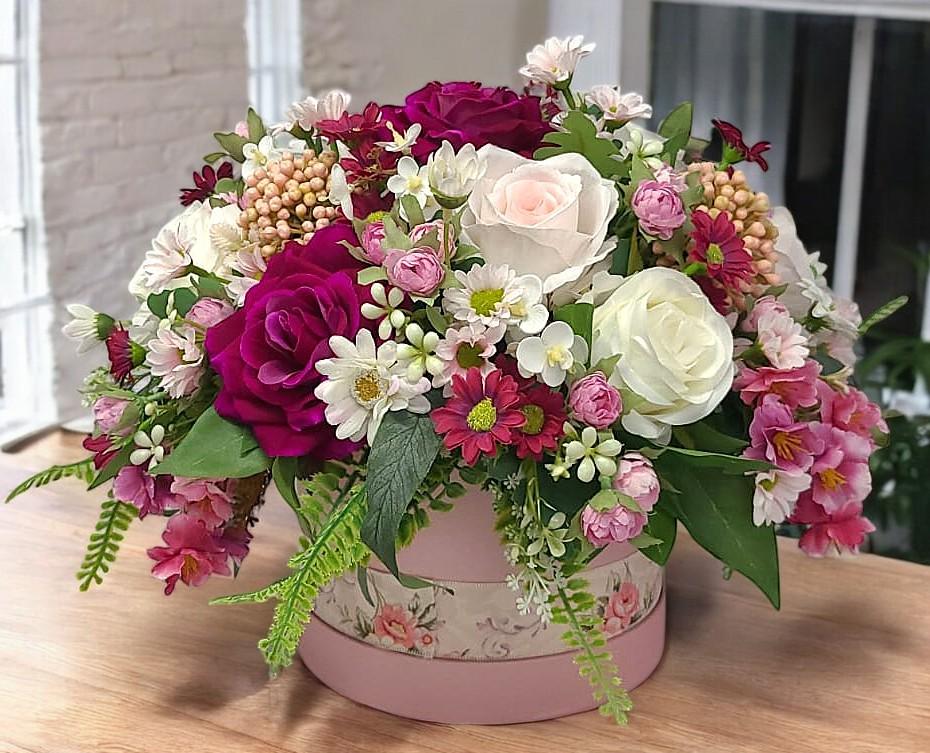 Pink Floral Hat Box Arrangement: Artificial Flower Display - Etsy
