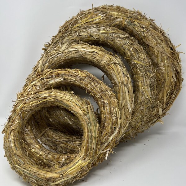 Straw Wreath - Etsy