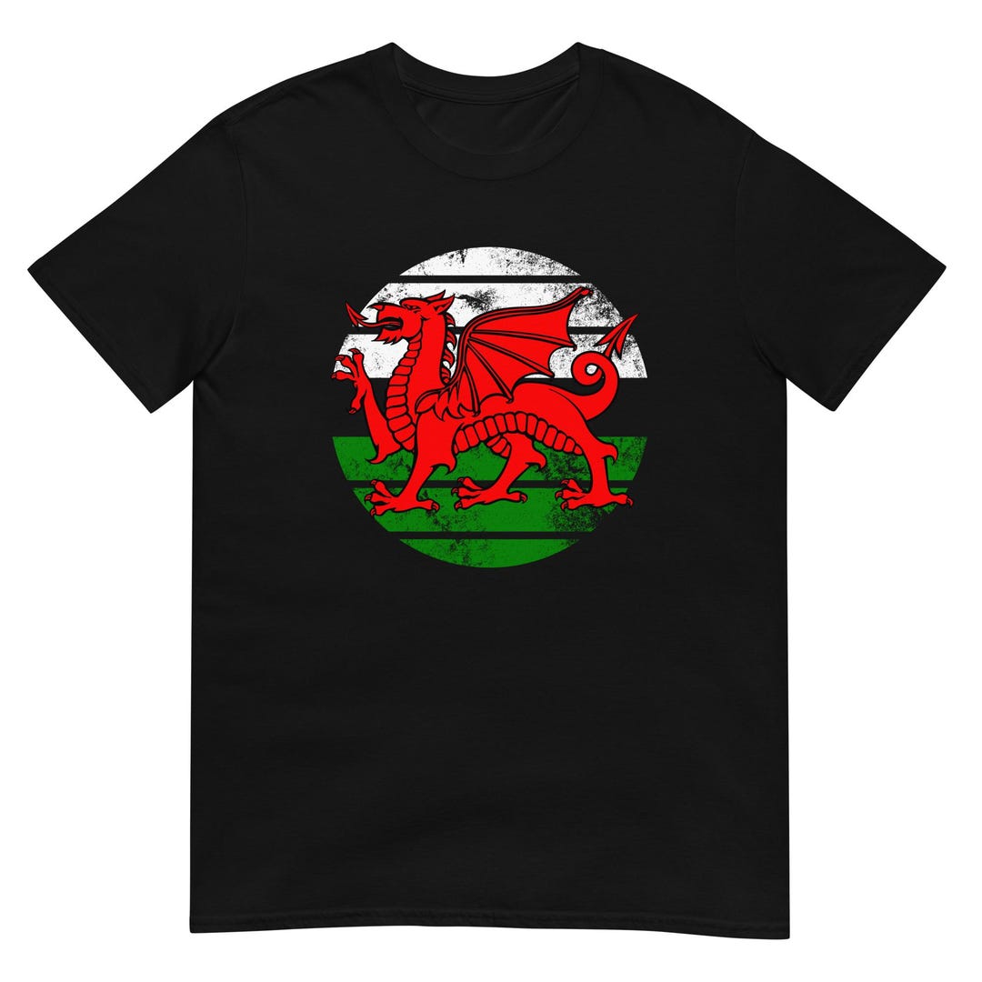 Welsh Dragon, Wales National Emblem, Flag of Cymru - Short-sleeve ...