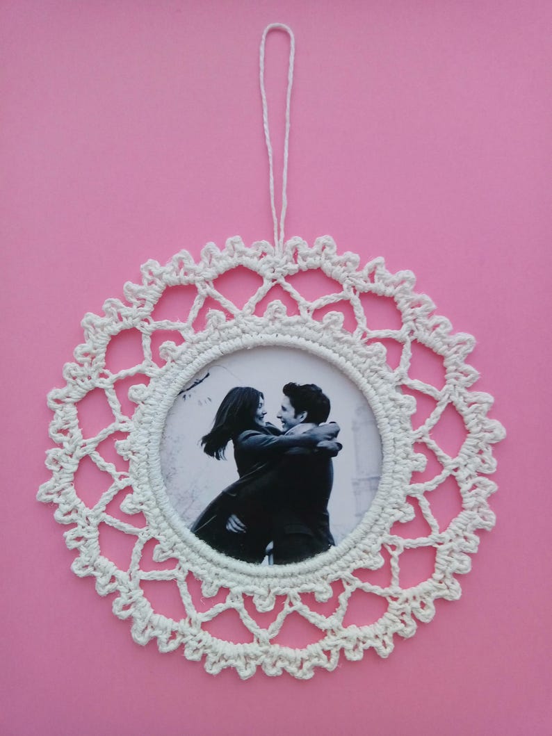 2 Pcs Crochet Photo Frame Pattern, Round Wall Mini Photo Frame, Wall ...