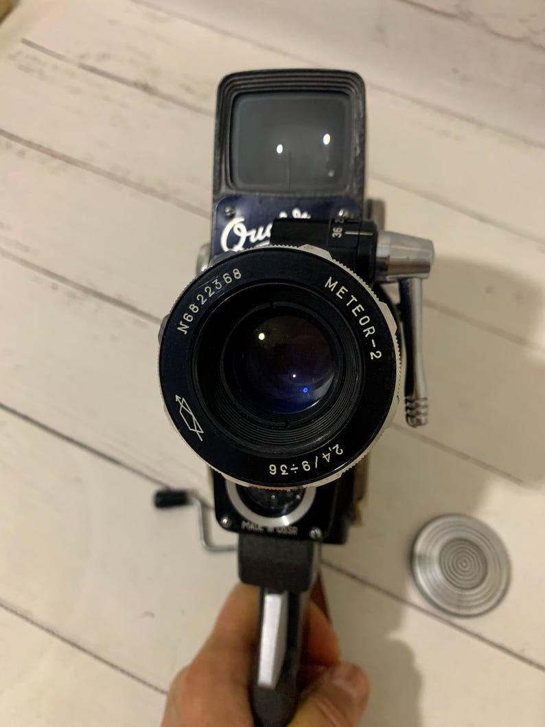 Vintage Quarz Zoom 2x8mm Movie Camera, 1960s Soviet Film Camera ...