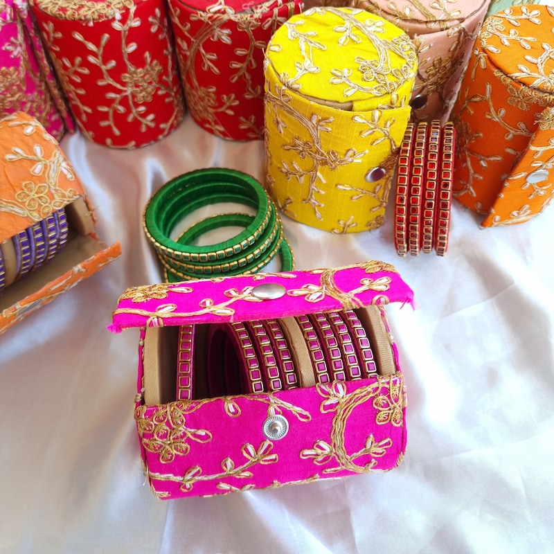 Wooden Bangle Holder - Etsy