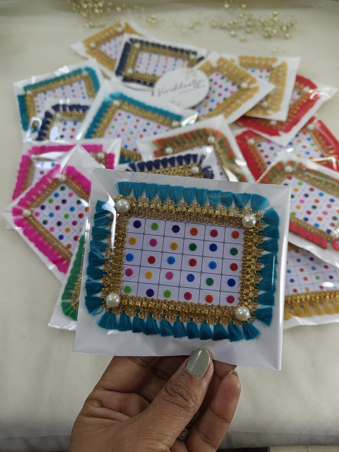 Colorful Bindis for Wedding Favors,mehandihaldi Sangeet Ladies Favors ...