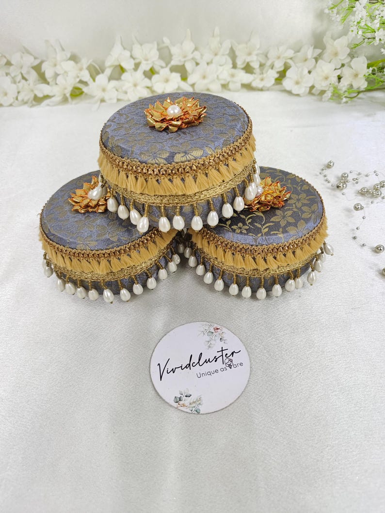 The Mithai Box for 4 Laddu Packing, Assorted Color, Stainless Steel ...