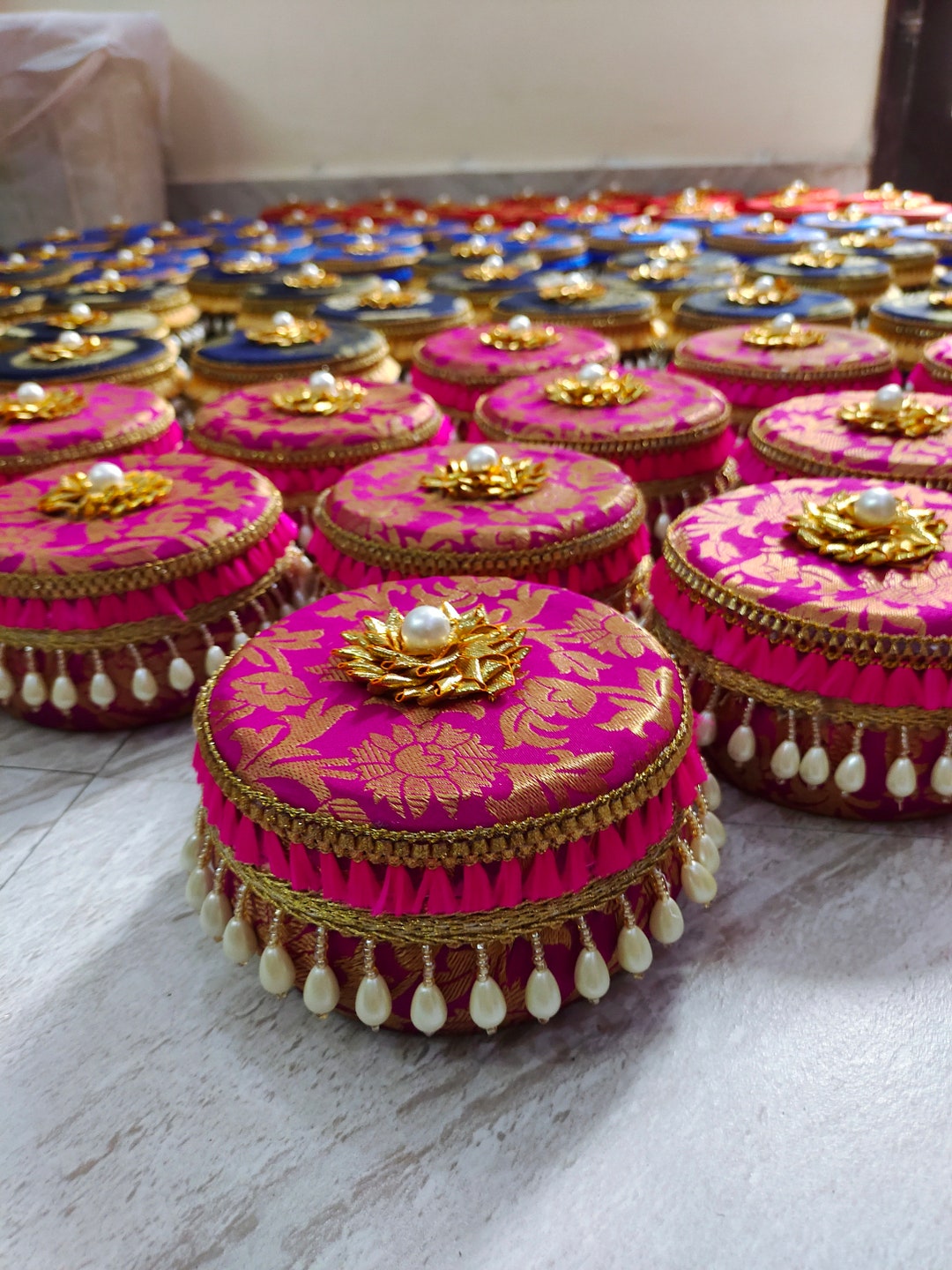 Handmade Steel Ladoo Boxes for Gifting/giveaway/favours/invitation ...