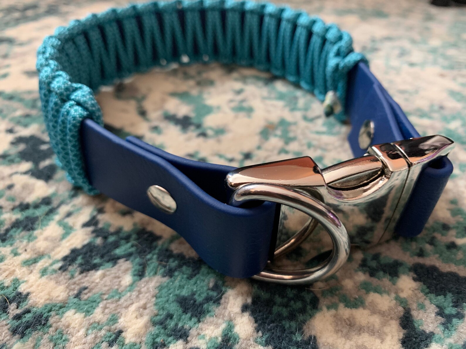 Biothane collar with paracord braiding | Etsy