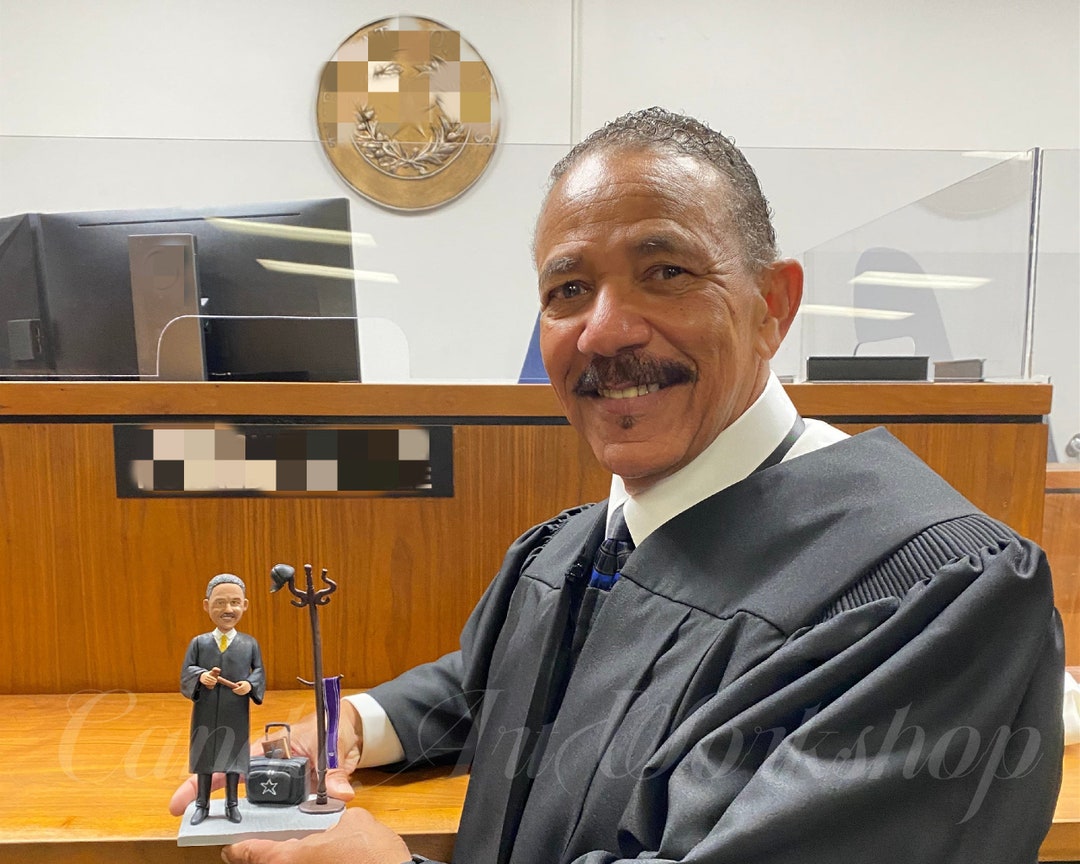 Unique Judge Gifts, Custom Judge Retirement Gifts, Personalized Judge ...