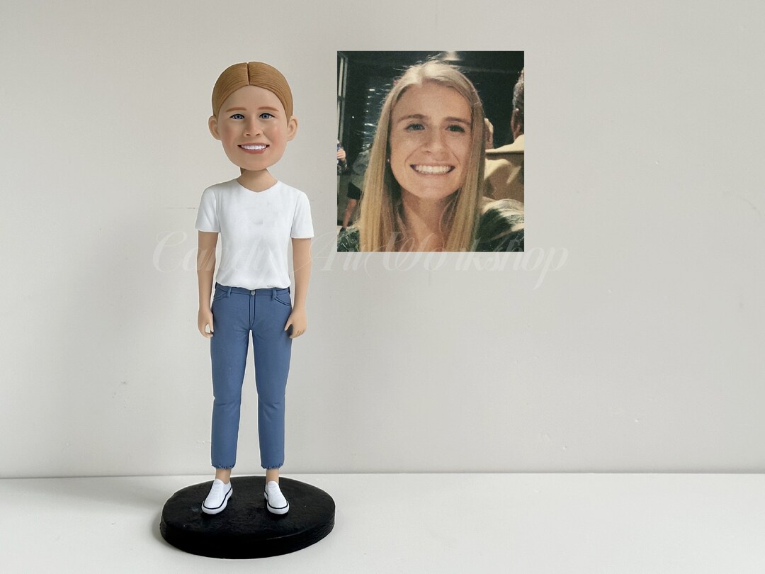 Girlfriend Bobblehead Custom, Custom Figurine for Wife, Custom Birthday ...