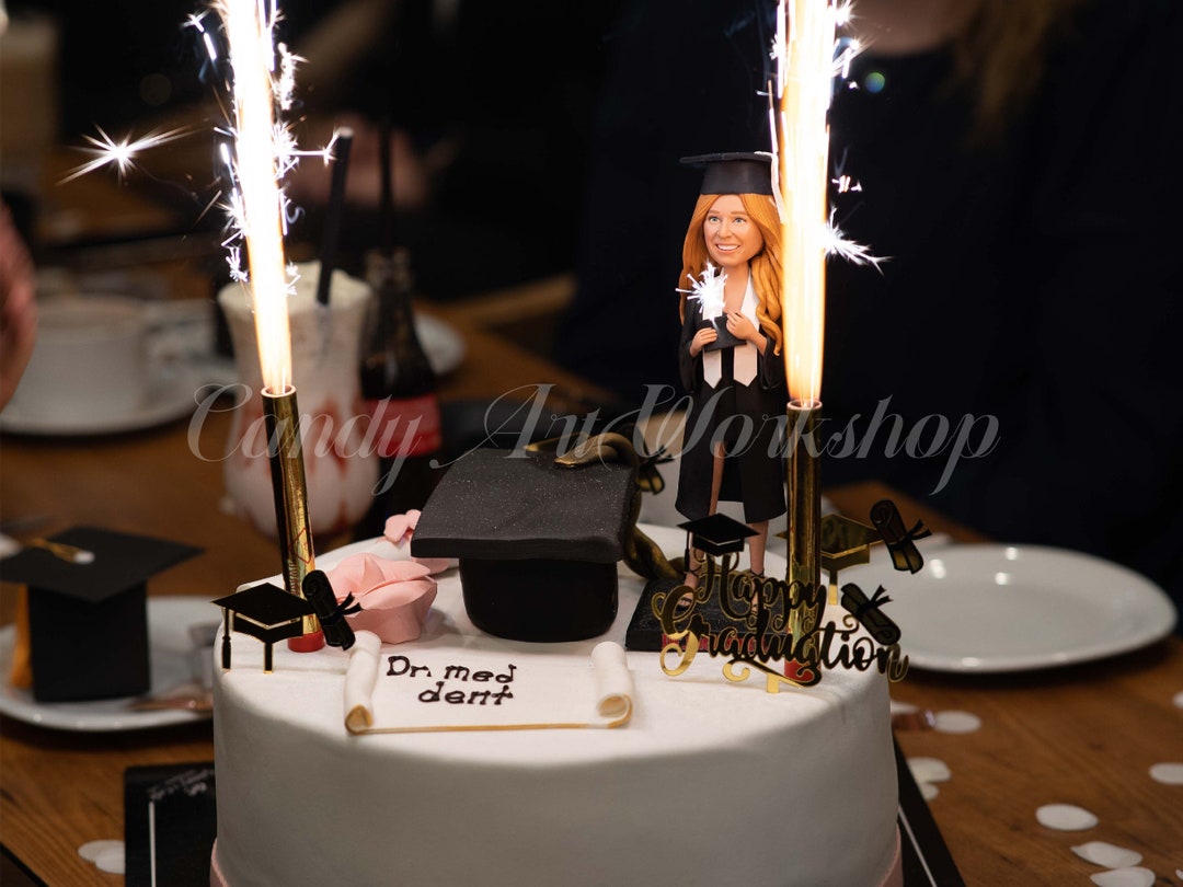 Graduate Bobblehead Custom, Personalized Cake Topper for Graduation ...