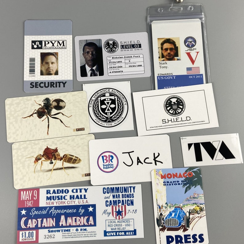 S.H.I.E.L.D File Avengers File Falcon/hulk/black Widow/iron Man/ant-man ...