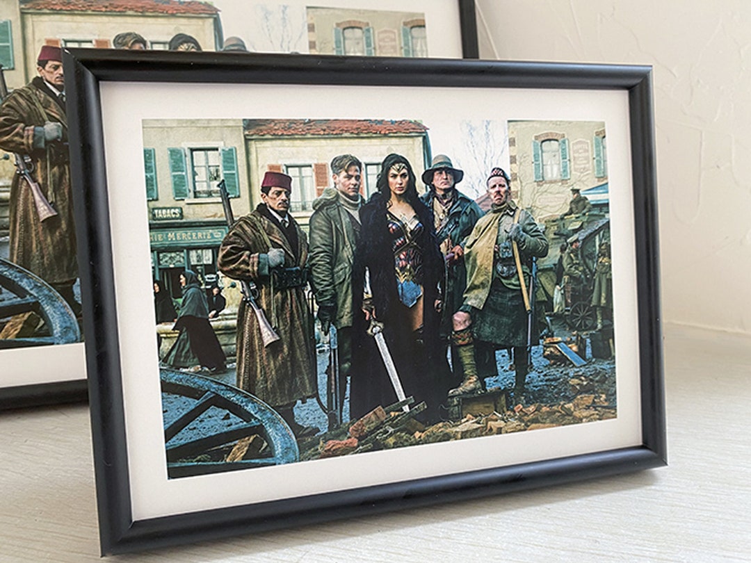 Wonder Woman Photo Wonder Woman Poster Wonder Woman WW I Picture ...