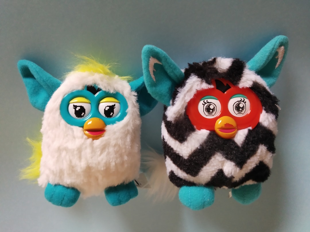 Pack 2 Furbys 2000 Furby Friends - Etsy